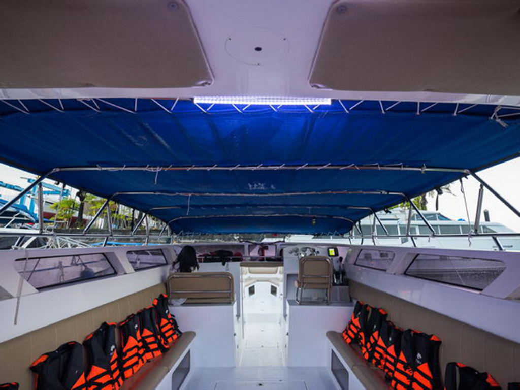 Phi Phi Island Sunrise Tour by Speedboat